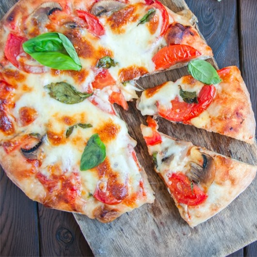 MuscleFood launches new plant-based pizza - FMCG Magazine