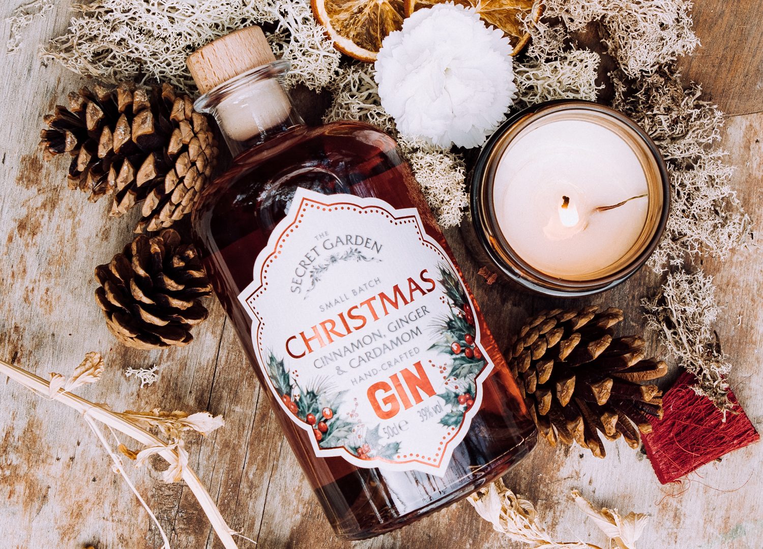 Old Curiosity brings the festive spirit with colour-changing Christmas ...